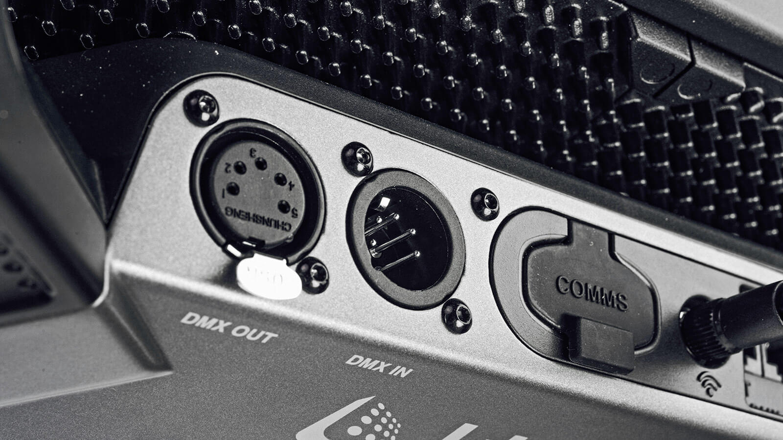 Gemini 2x1 RGBWW Softlight: Life in true color | Litepanels