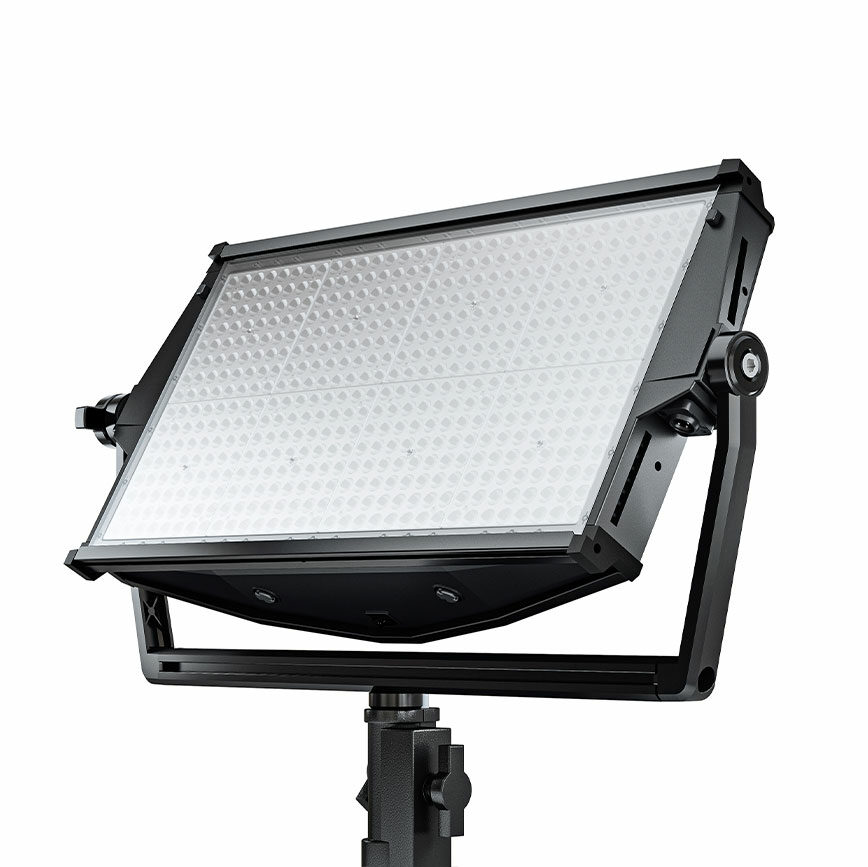 Astra IP 2x1 (Standard Yoke, US Power Cable) | Litepanels
